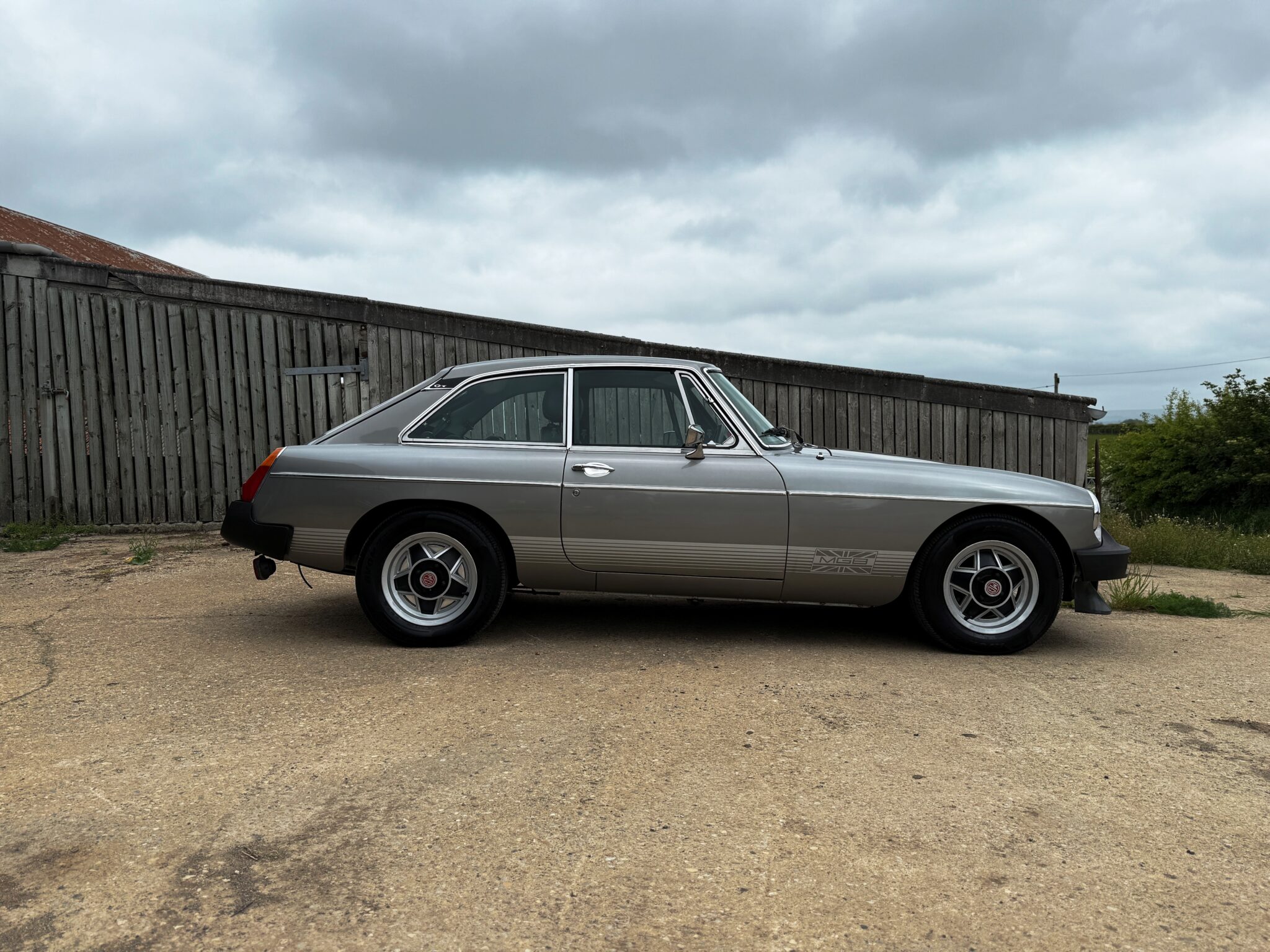 1981 MGB GT LE (2.0L IVOR SEARLE FUEL INJECTED) - Yorkshire Classic ...