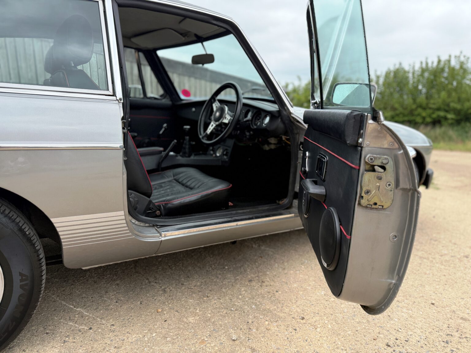 1981 MGB GT LE (2.0L IVOR SEARLE FUEL INJECTED) - Yorkshire Classic ...