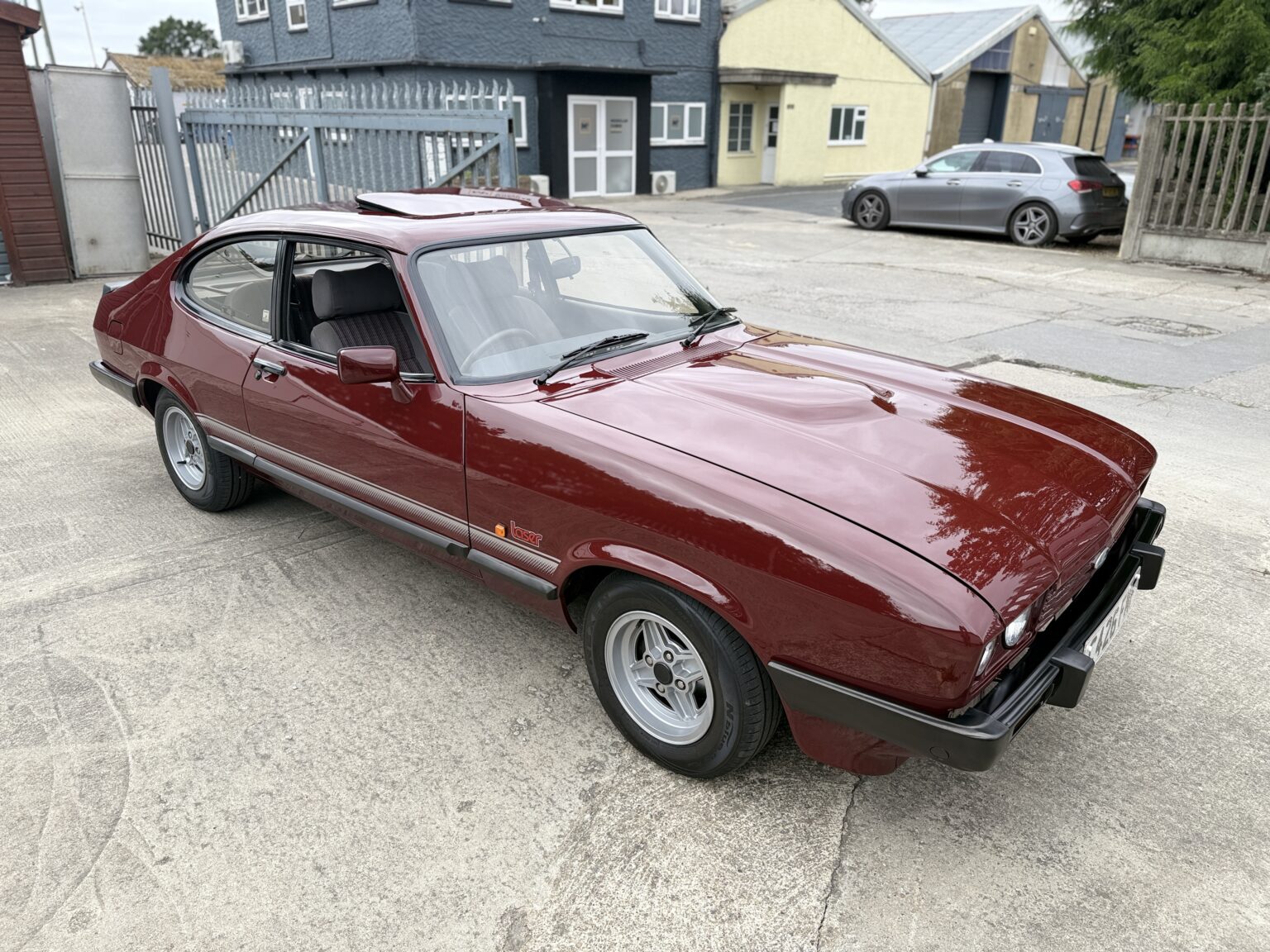 1986 Ford Capri 2.0L Laser - Yorkshire Classic & Sports Cars