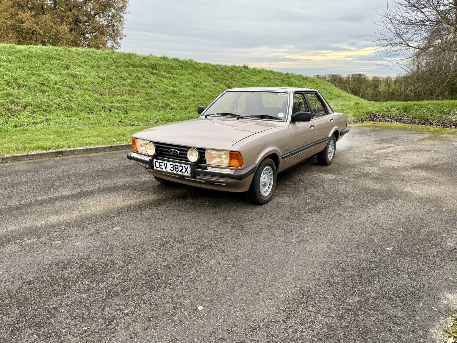 1982 Ford Cortina Mk5 2.0 Ghia (Fully restored) - Yorkshire Classic ...